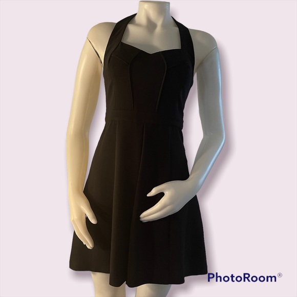 BCBGMaxAzria | Dresses | Bcbgmaxazria Black Bcbg Cocktail Dress Us 2 ...